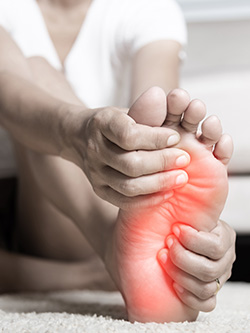 Neuropathy FAQ: Symptoms & The 4 Stages of Neuropathy | IFAR